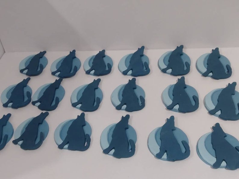 Fondant Wolf Cupcake Toppers Cake Topper 5 Letters/numbers | Etsy
