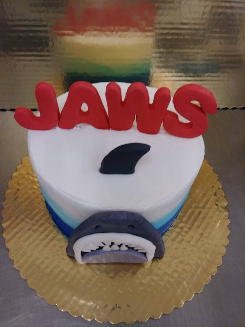 Jaws Shark Cake Topper Set | Etsy