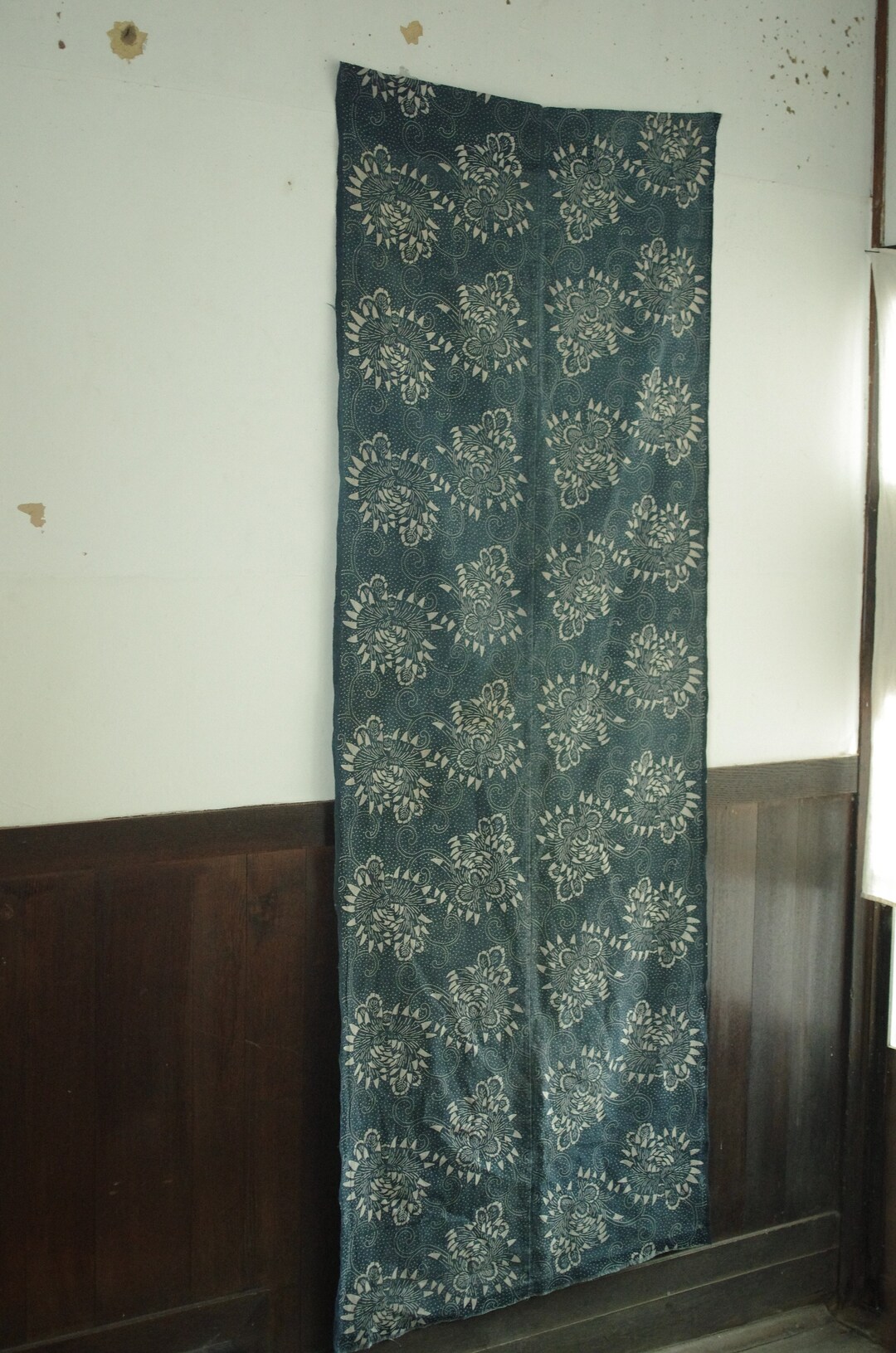 A Stencil-dyed Indigo-dyed Cotton Cloth From Around the Taisho Era. - Etsy