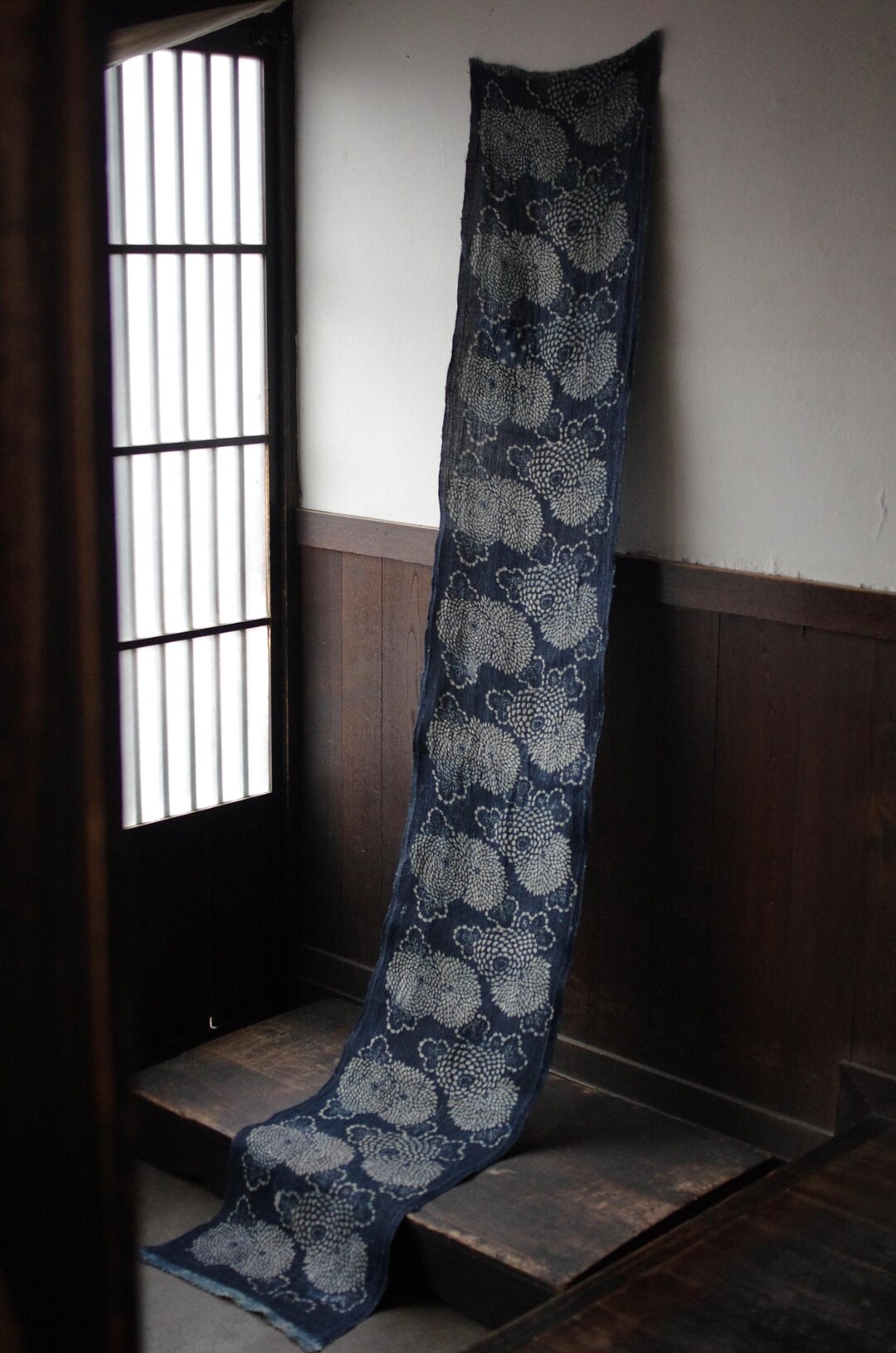 A Thick, Stiff Hemp Cloth With a Chrysanthemum Pattern From the End of ...