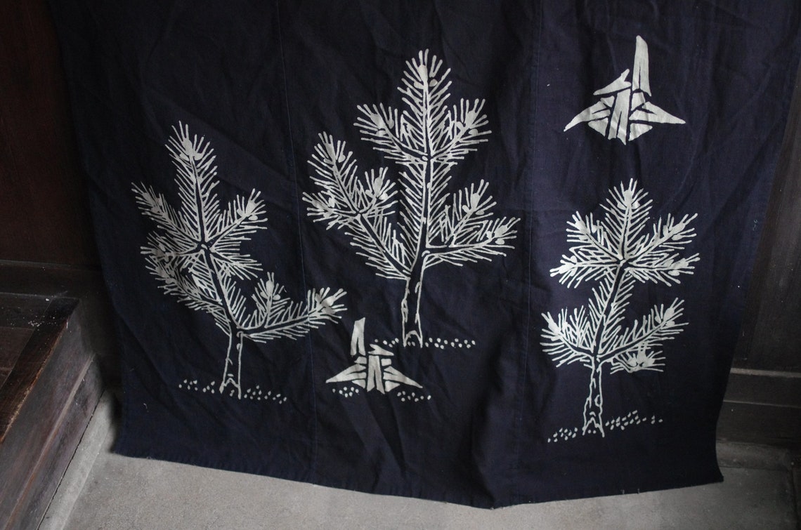 Dark Indigo Tsutsugaki Dyed Fabric From the Taisho Period. Paper Crane ...