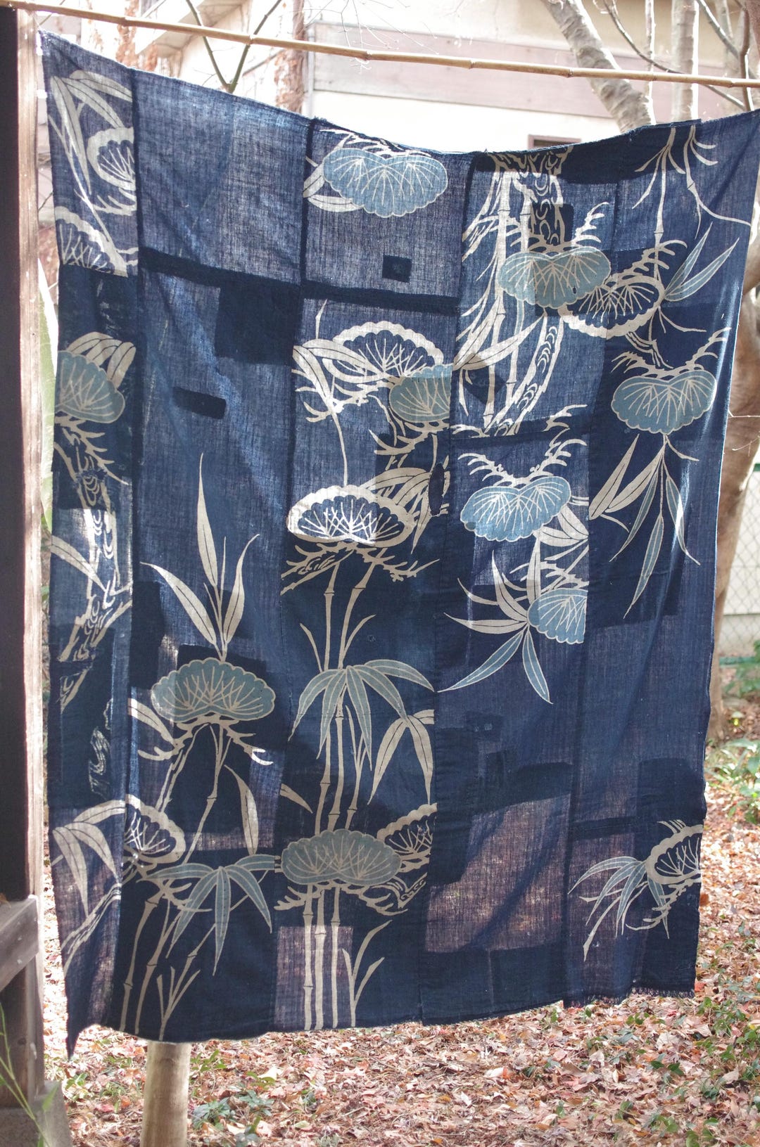 Boro, a Tsutsugaki Cloth Made of Indigo-dyed Cotton From Around the ...