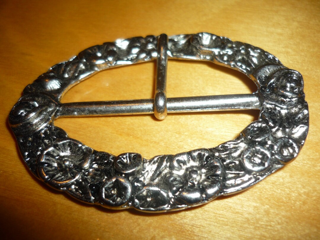 Vintage Antique Silver Tone Heavy Metal Belt Buckle - Oval Shape ...