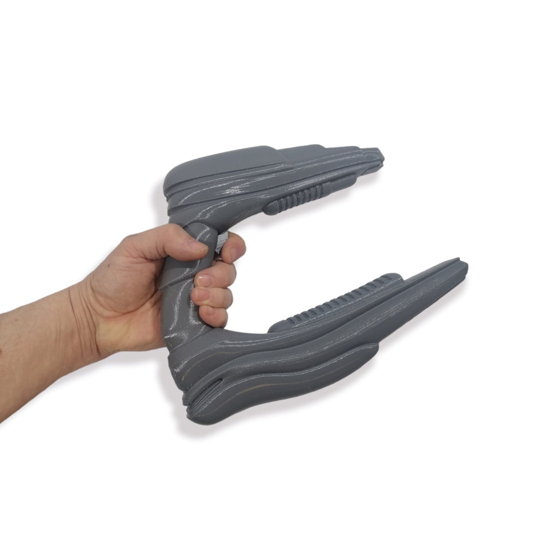 HANK Blaster Superhero Prop 3D Printed Replica - Etsy