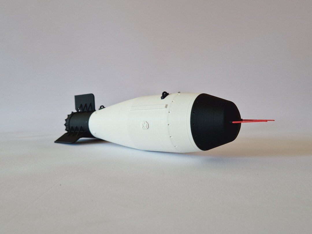 1/28 Scale Tzar Bomba Replica Nuke: Realistic Atomic Bomb Model ...
