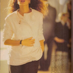 1981 Vogue Vintage Fashion Magazine Carol Alt Bill Blass Andie ...