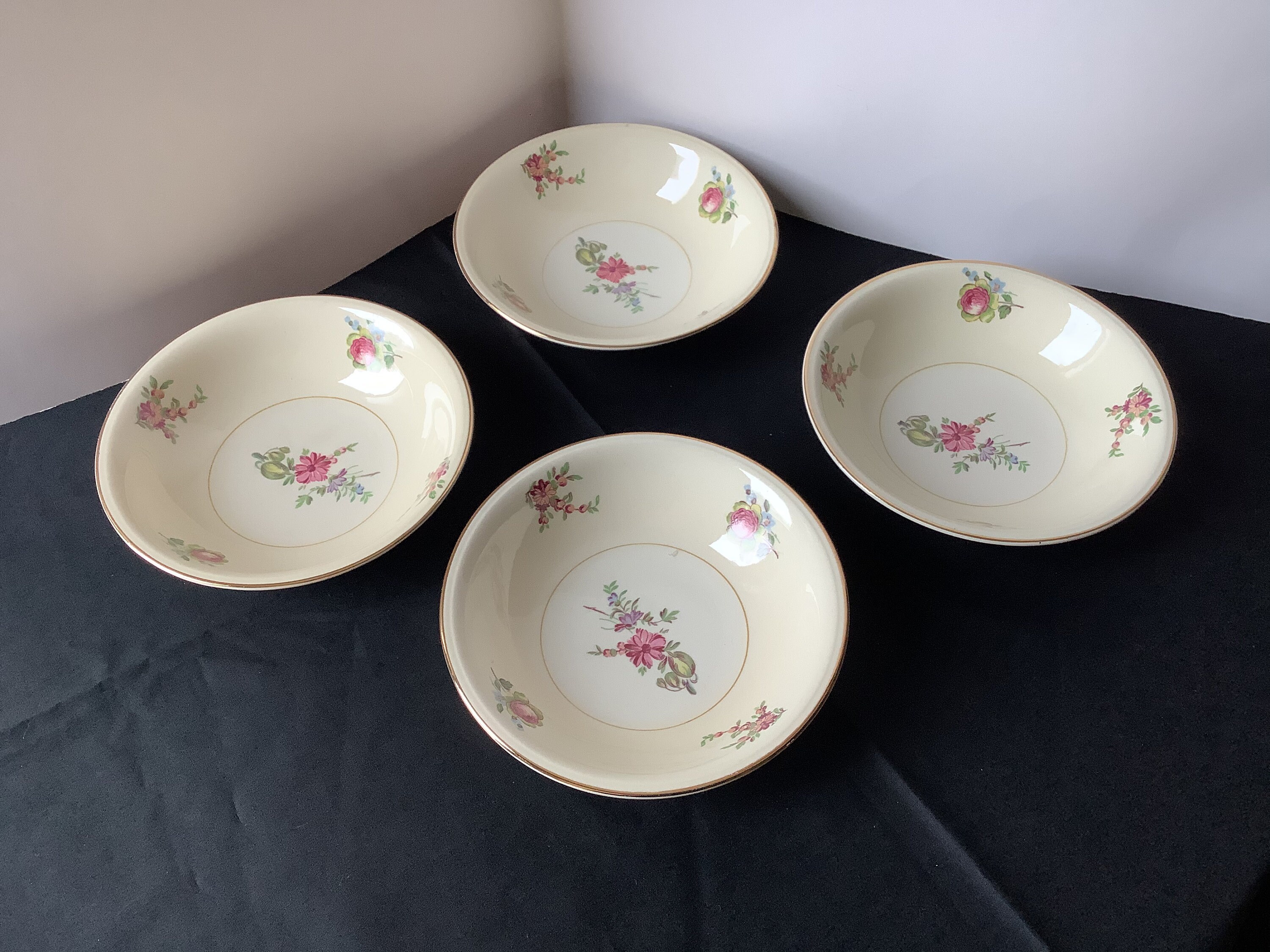 Four Vintage Household Institution Priscilla Pattern Berry Bowls/homer ...