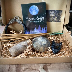 Wolf Dedicated Gift Box , Crystals, Herbs - Etsy