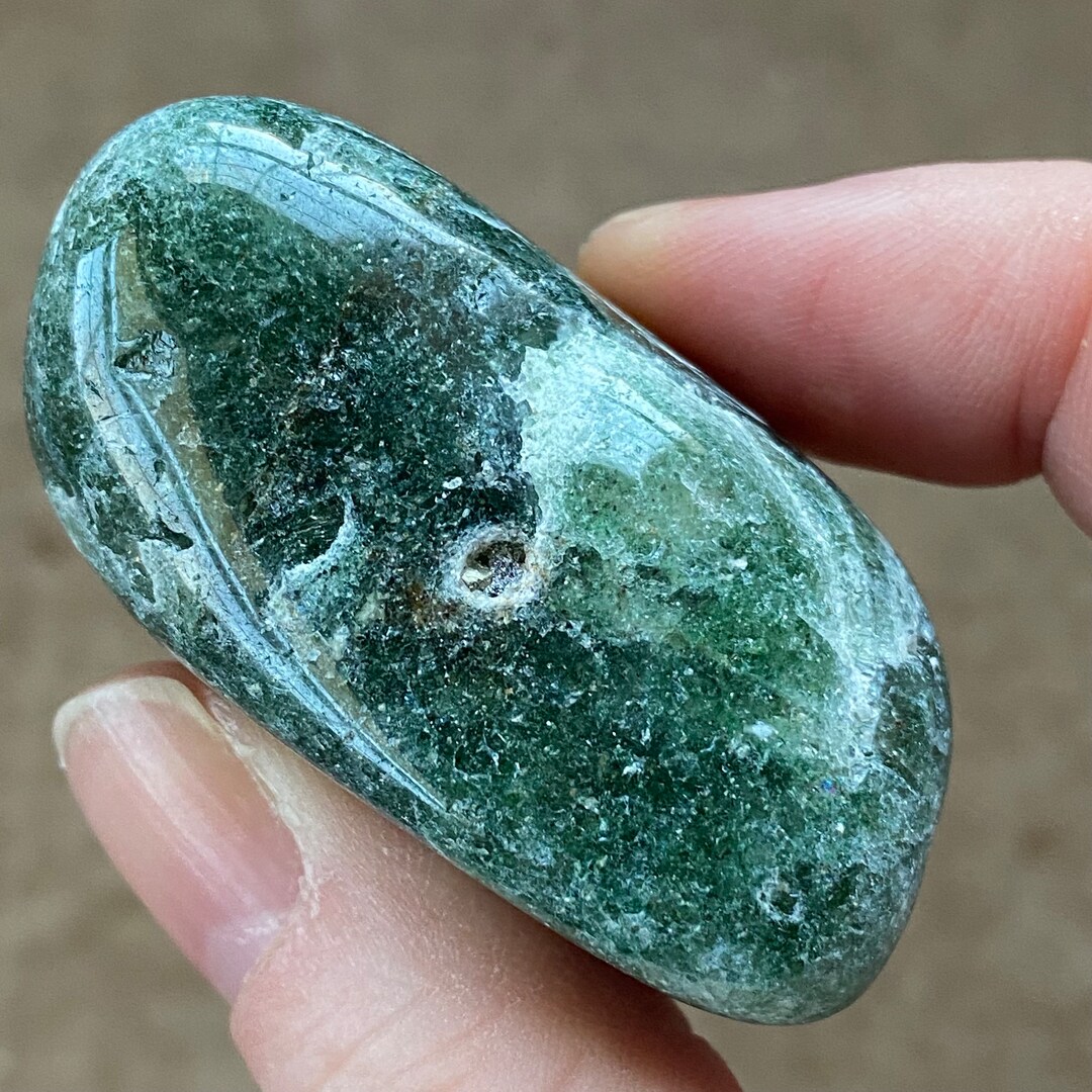 GREEN TANZBERRY Fuchsite Included Quartz Rare - Etsy