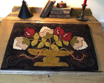 4th OF JULY BOUQUET - Rug Hooking Pattern Designed by Therese Shick - Etsy