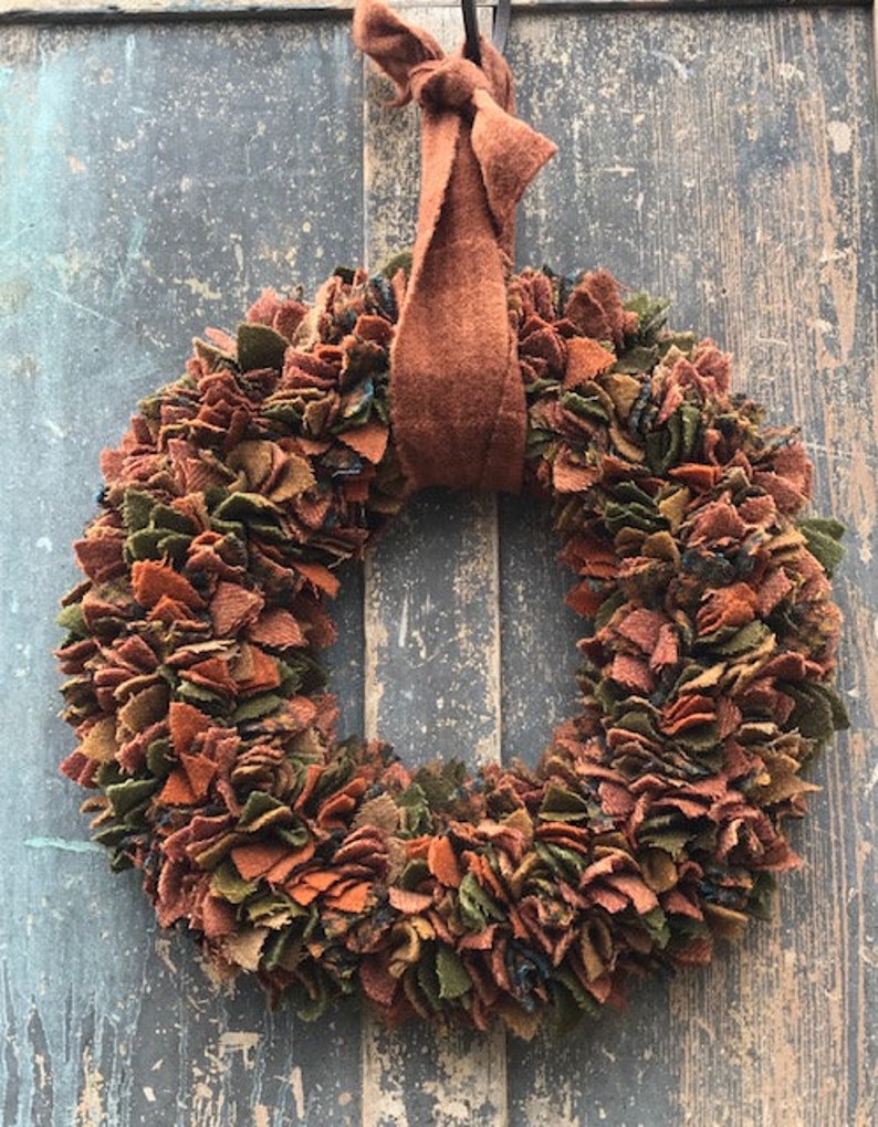 12" Proddy Wreath KIT - 3-dimentional - Designed by the Wool'n Gardener ...