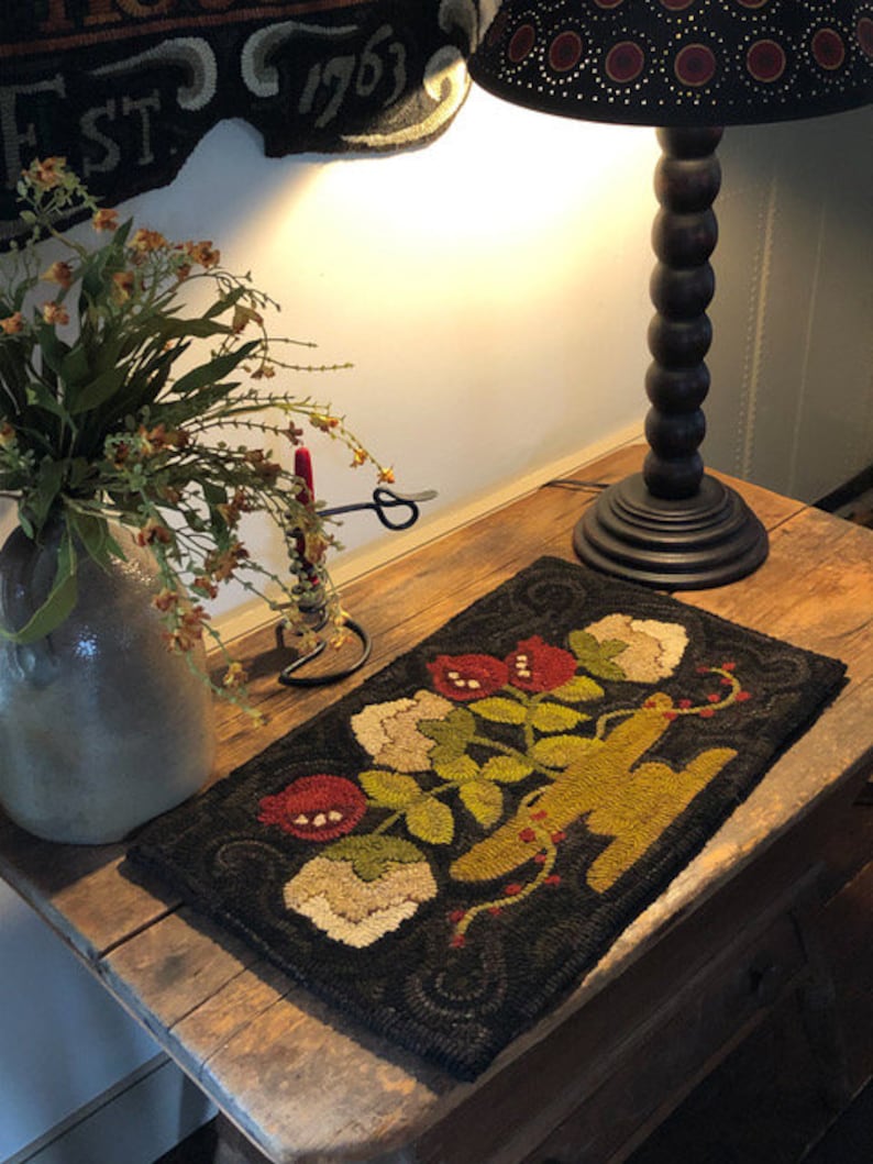 WINTER BOUQUET Rug Hooking Pattern Designed by Therese Shick - Etsy