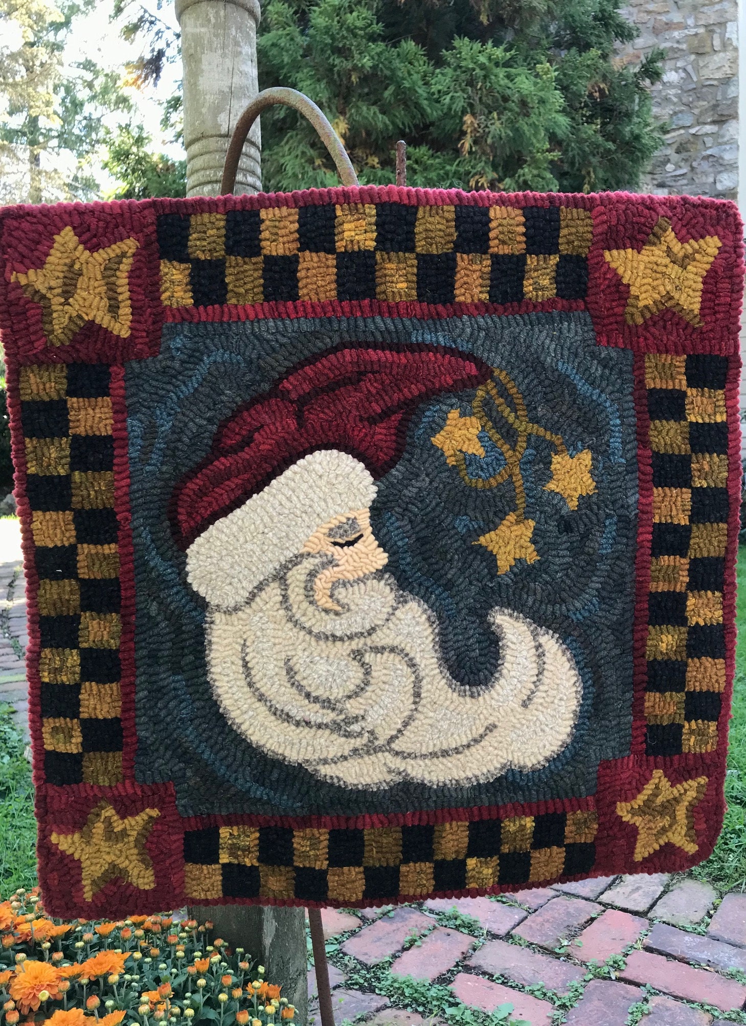 CHECKERBOARD SANTA Rug Hooking Pattern Designed by Therese - Etsy