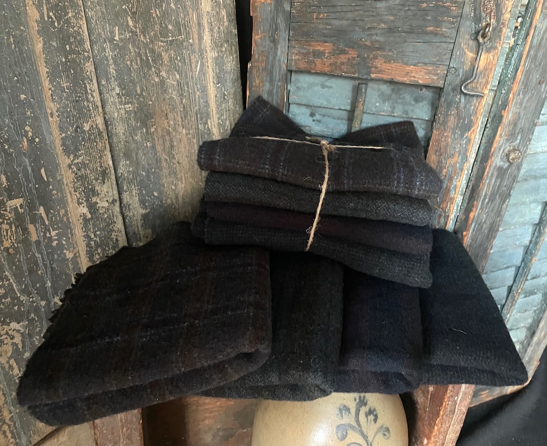 PRIMITIVE BLACK Mill and Hand Dyed Wool Stack 1 Yd Premium Wool WS0208 ...