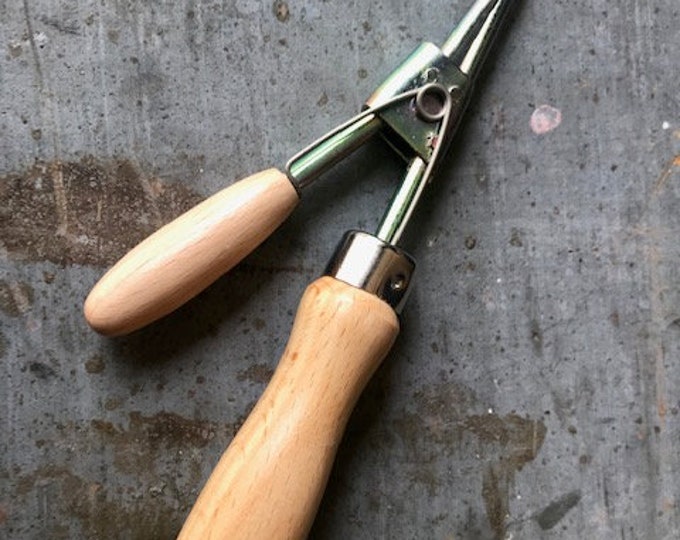Primitive Hook Keeper for Rug Hooking Hooks and Scissors - Etsy