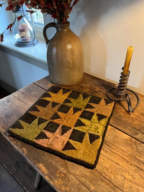QUILT FOOTER I (footer Series) - Traditional Rug Hooking Pattern ...
