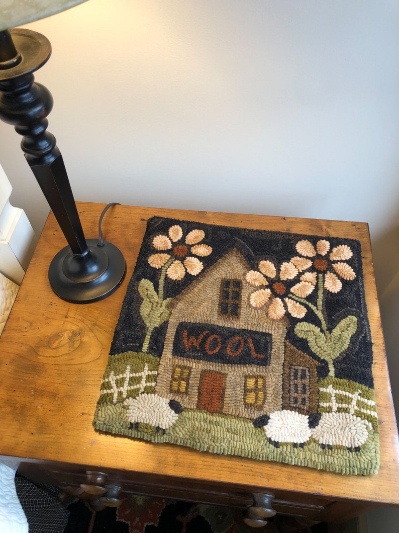 HOUSE OF WOOL (village Tile Series) - Traditional Rug Hooking Pattern ...