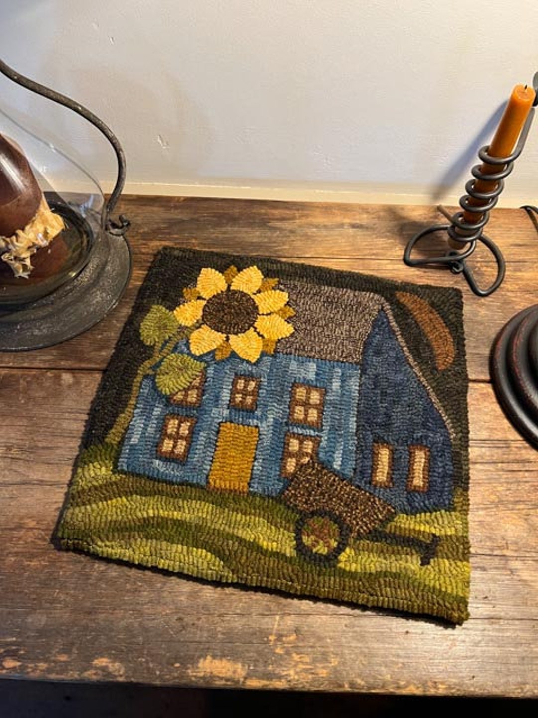 SUNFLOWER SALTBOX village Tile Series Traditional Rug - Etsy