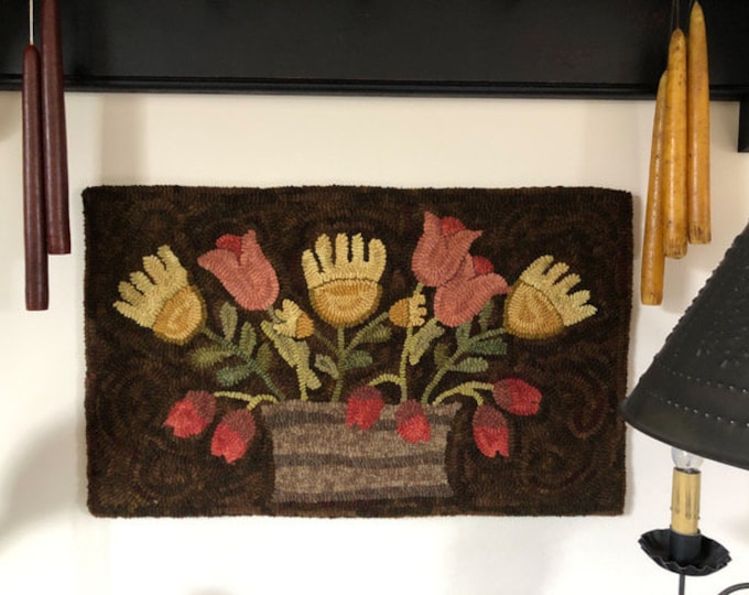 SPRING BOUQUET Rug Hooking Pattern Designed by Therese Shick - Etsy