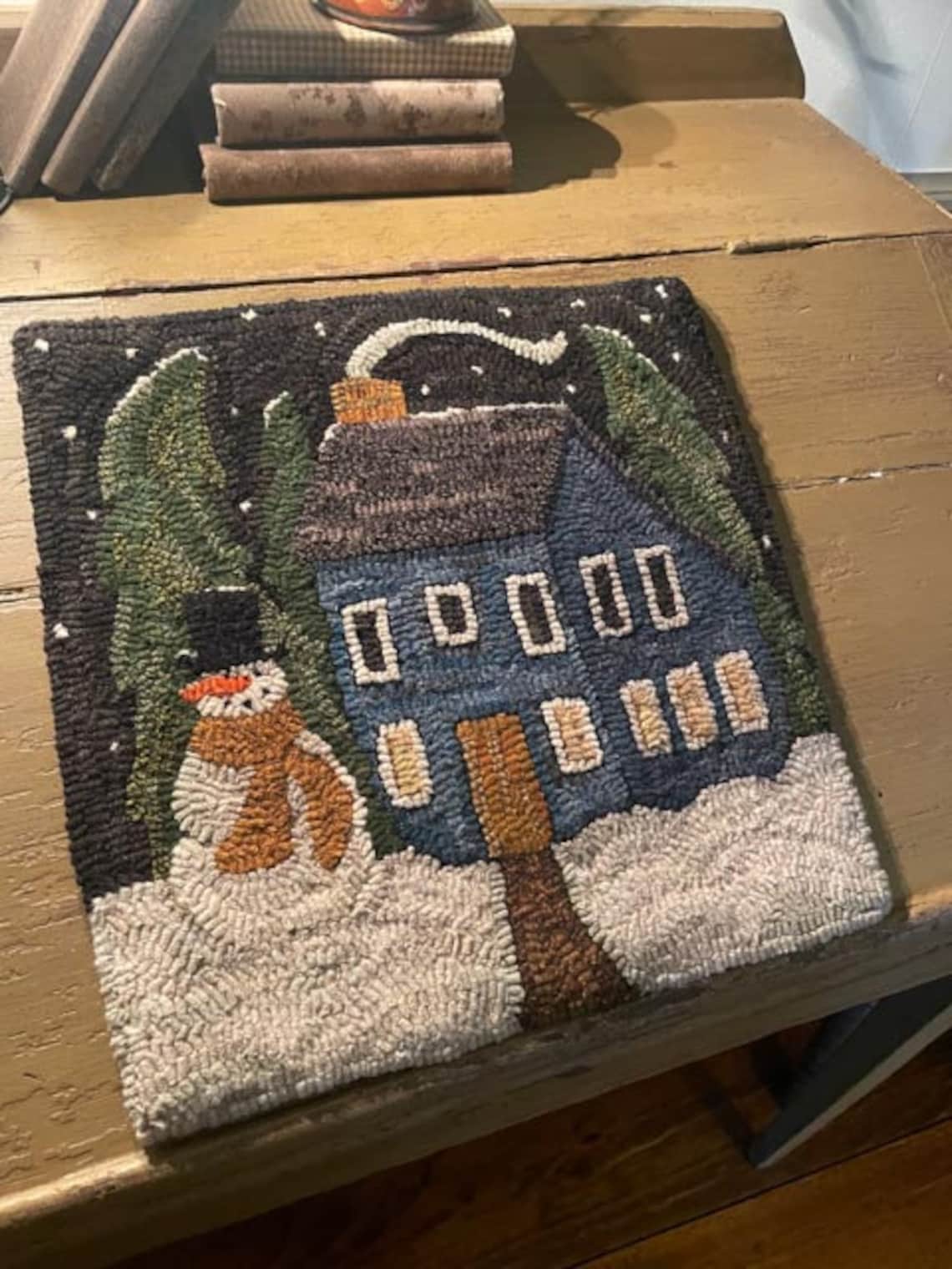 WINTER WELCOME (village Tile Series) - Traditional Rug Hooking Pattern ...