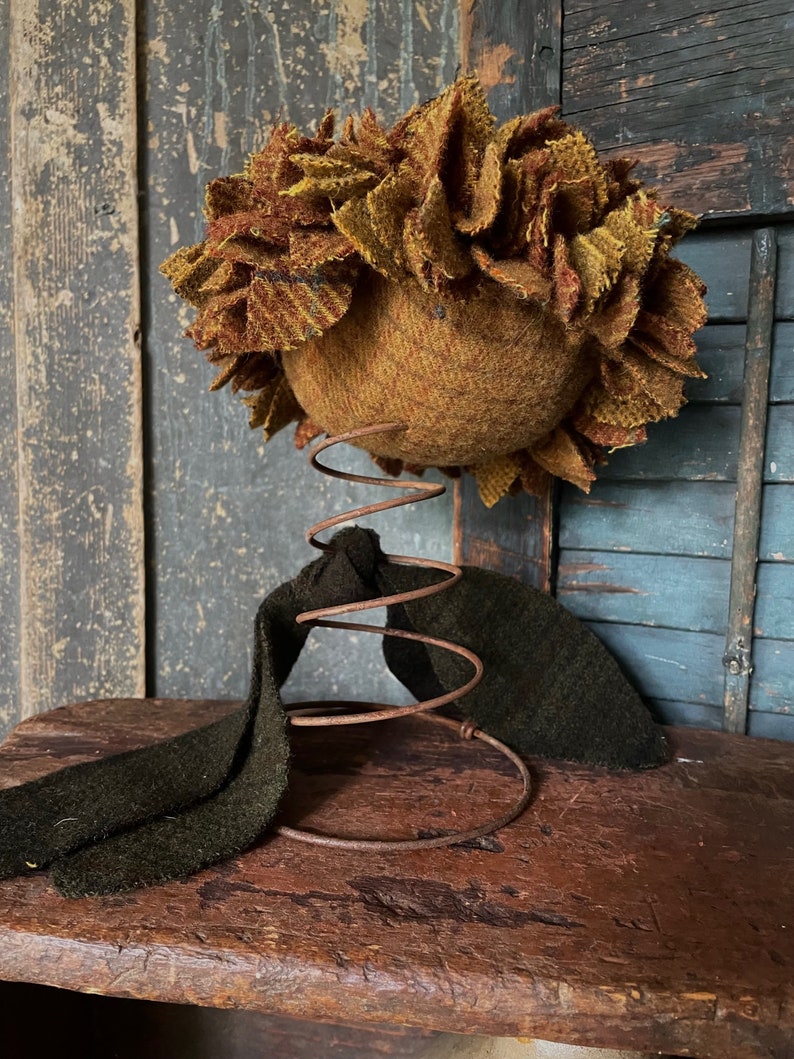 Wool PRODDY FLOWER (directions) "kit" With 2 Antique Bedsprings ...