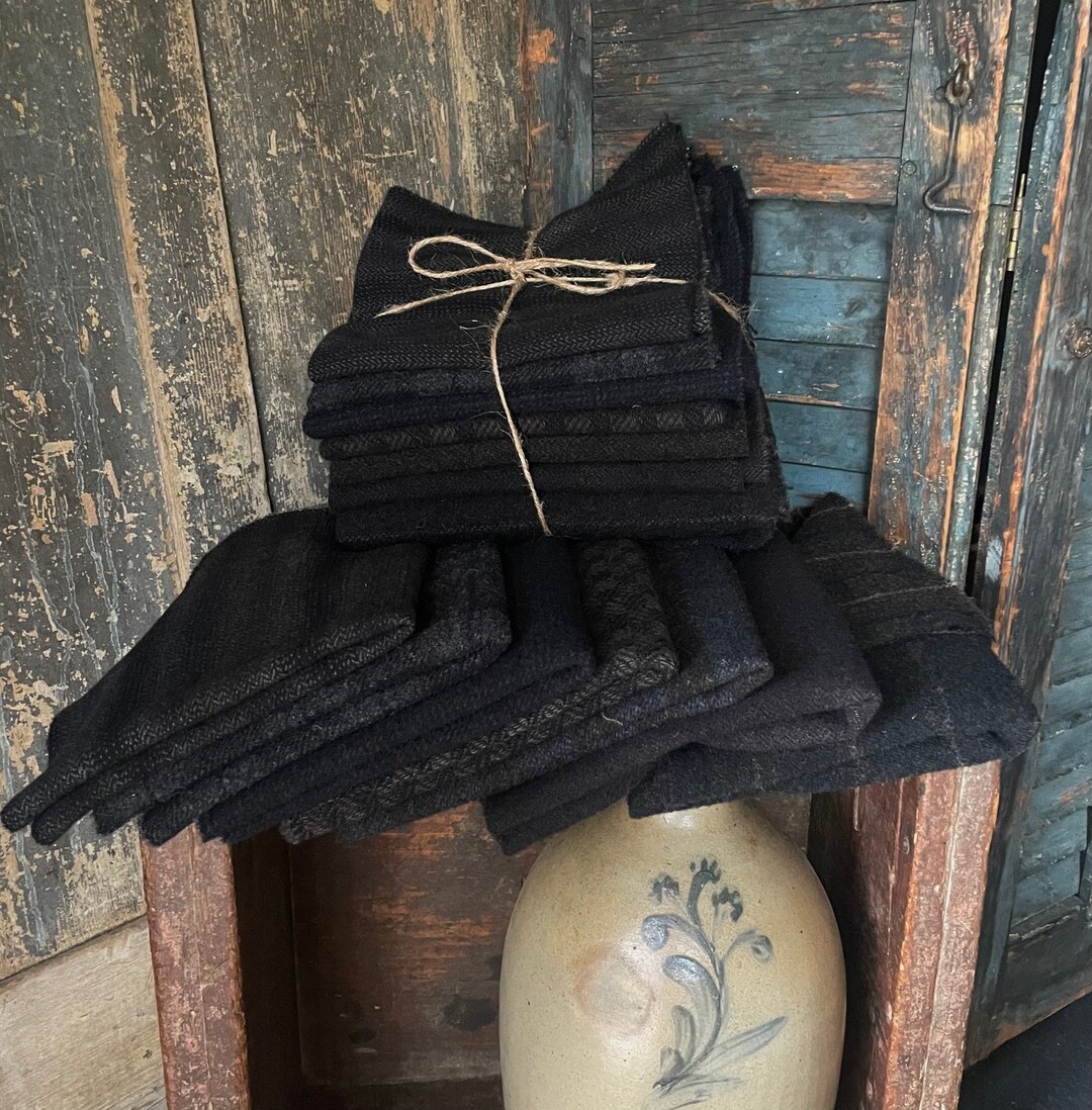PRIMITIVE ANTIQUE BLACK Mill and Hand Dyed Wool Stack 1 Yd Premium Wool ...
