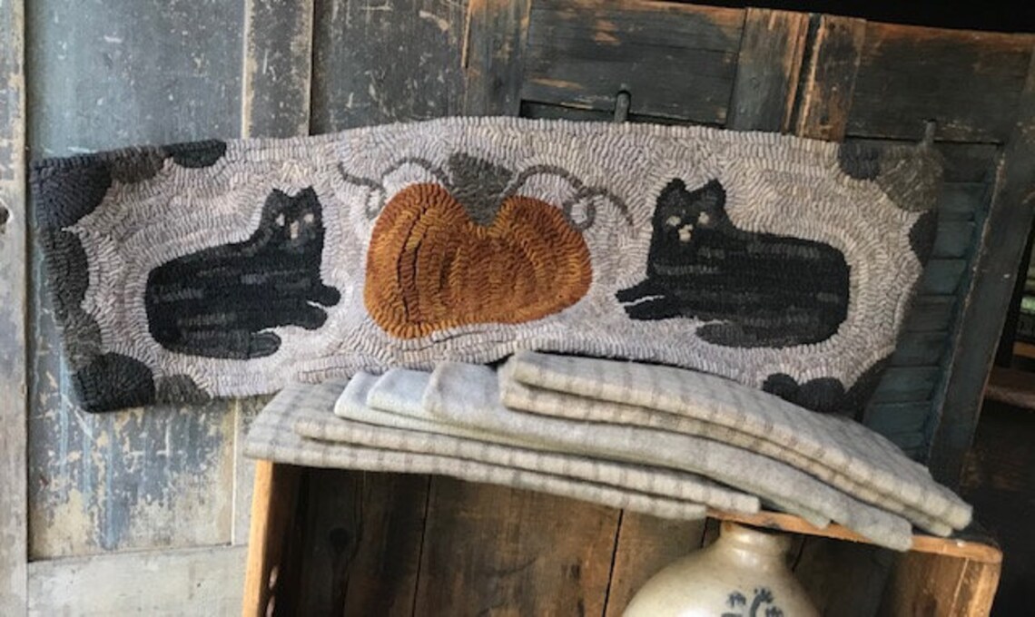 Two Cats and A Pumpkin Rug Hooking Pattern Designed by Therese | Etsy