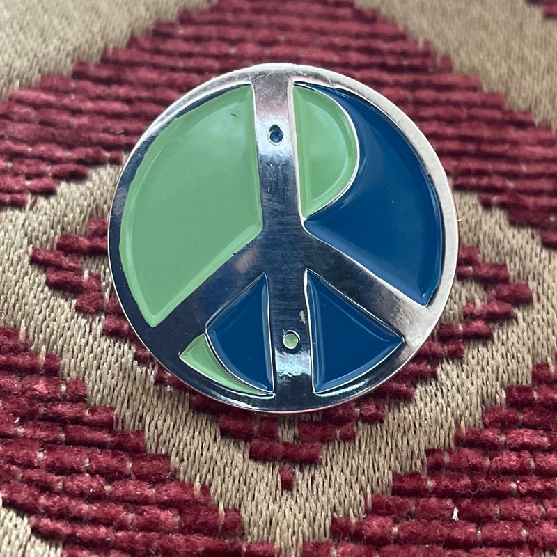Hippie Pin - Etsy