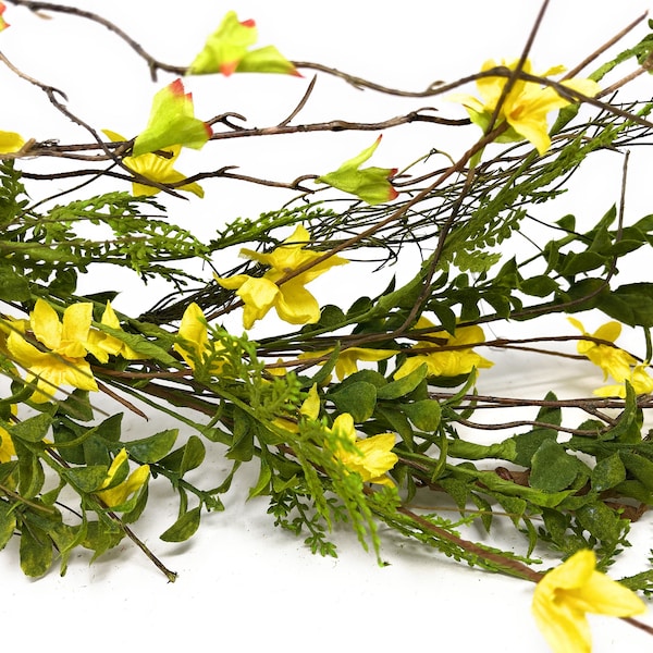 Spring Garland - Etsy