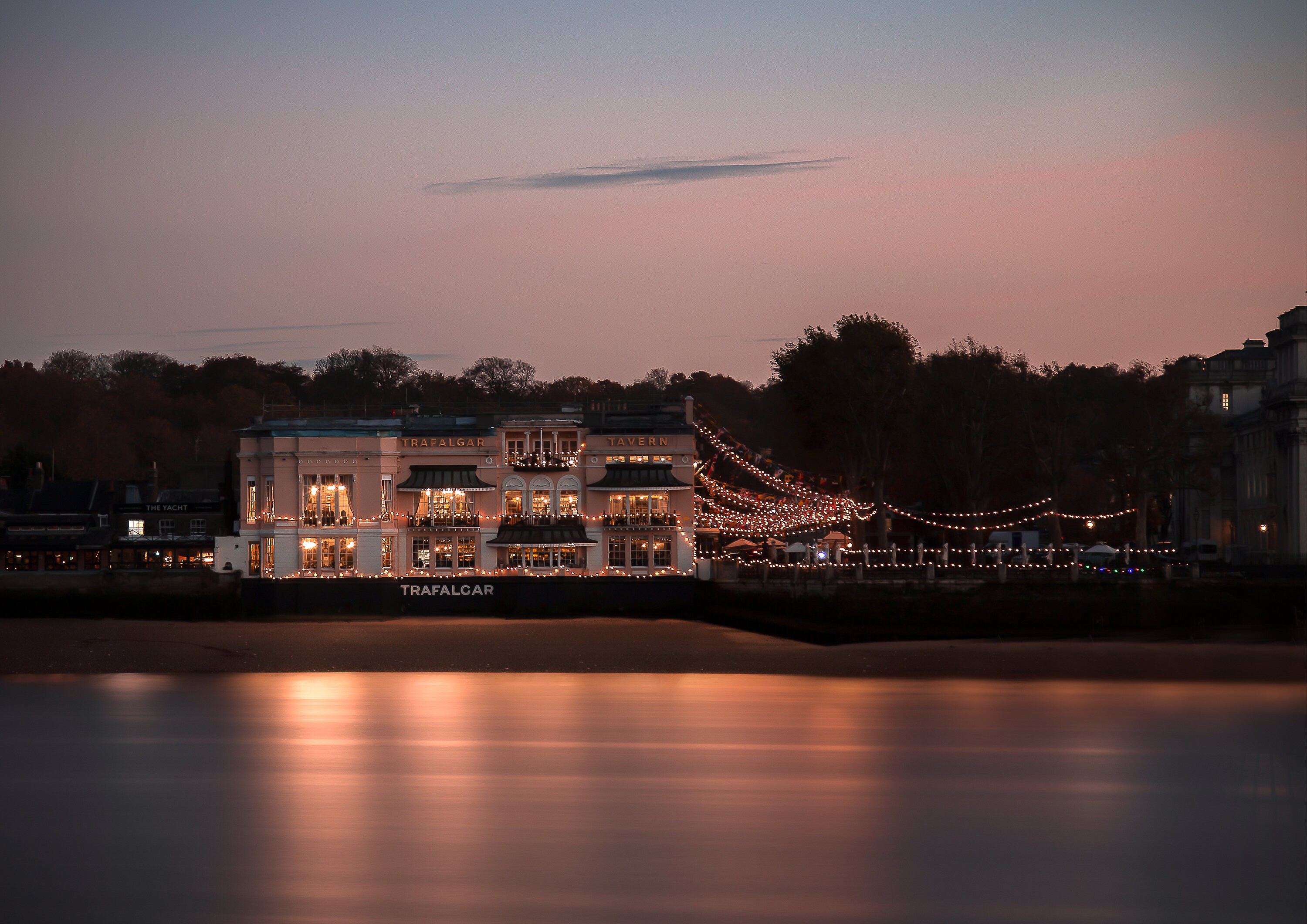 The Trafalgar Tavern Greenwich London Unframed Photography Art Print ...