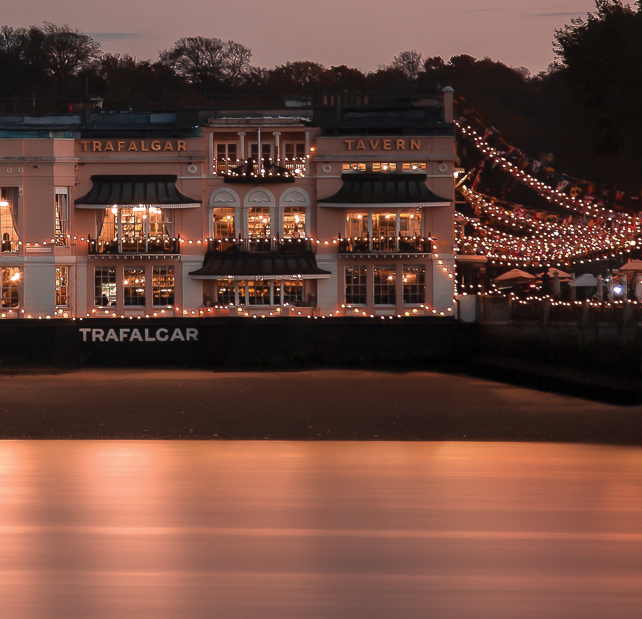 The Trafalgar Tavern Greenwich London Unframed Photography Art Print ...