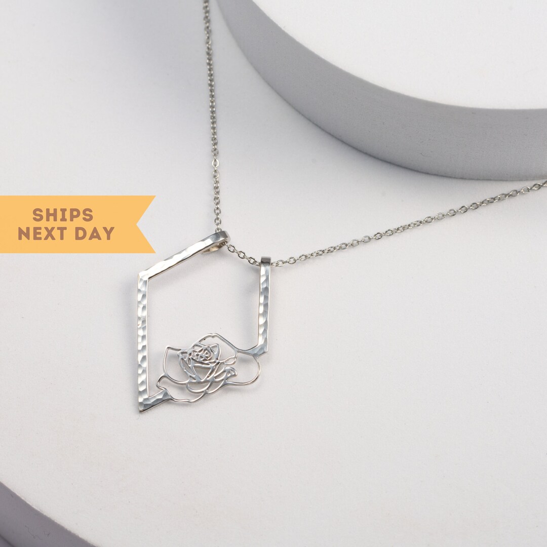 Rose Flower - June Birth Flower Necklace - Gift for Bridesmaids ...