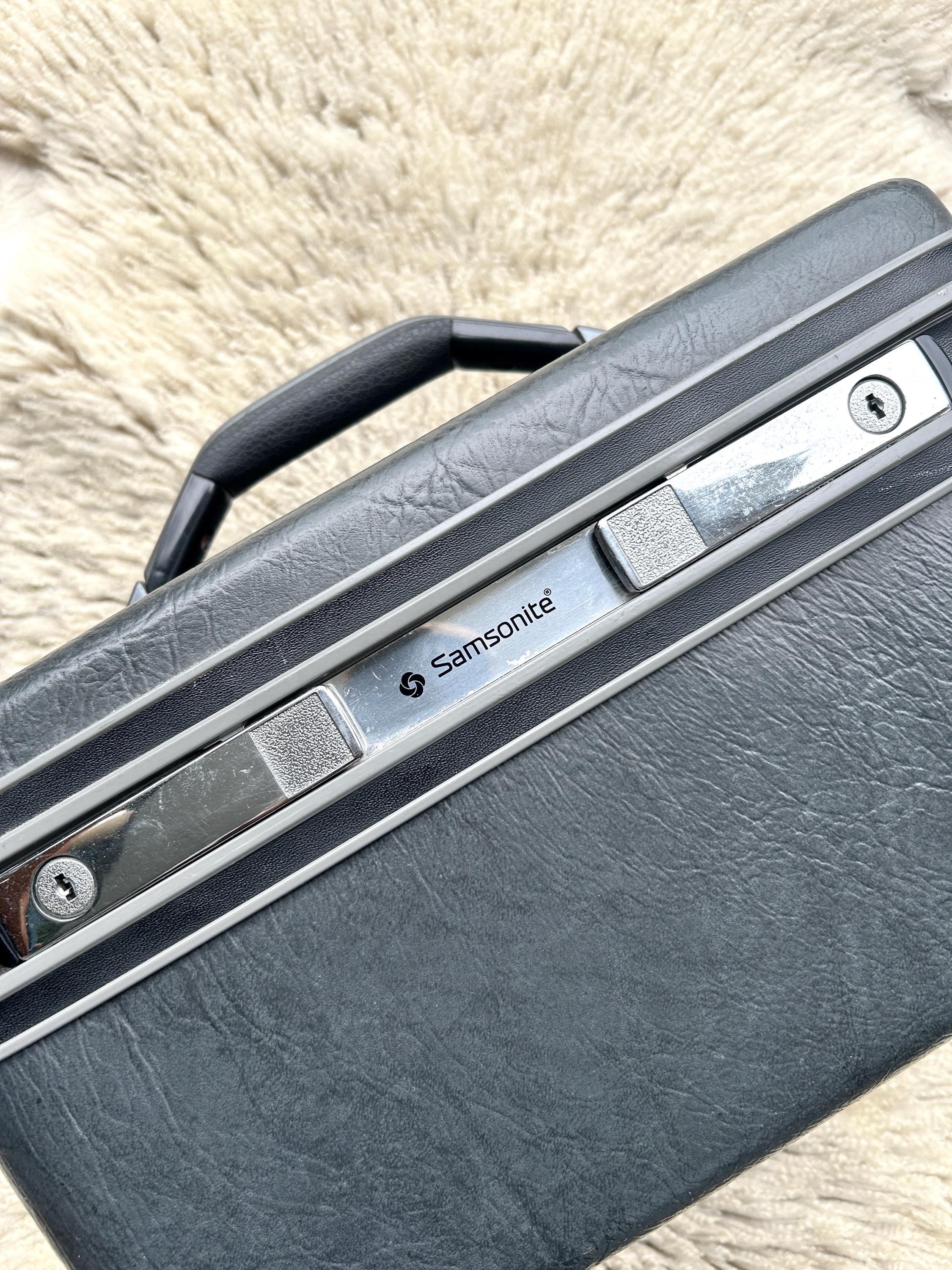 Vintage Samsonite Series 2800 Cosmetic Case/1980’s Black Hard Shell ...