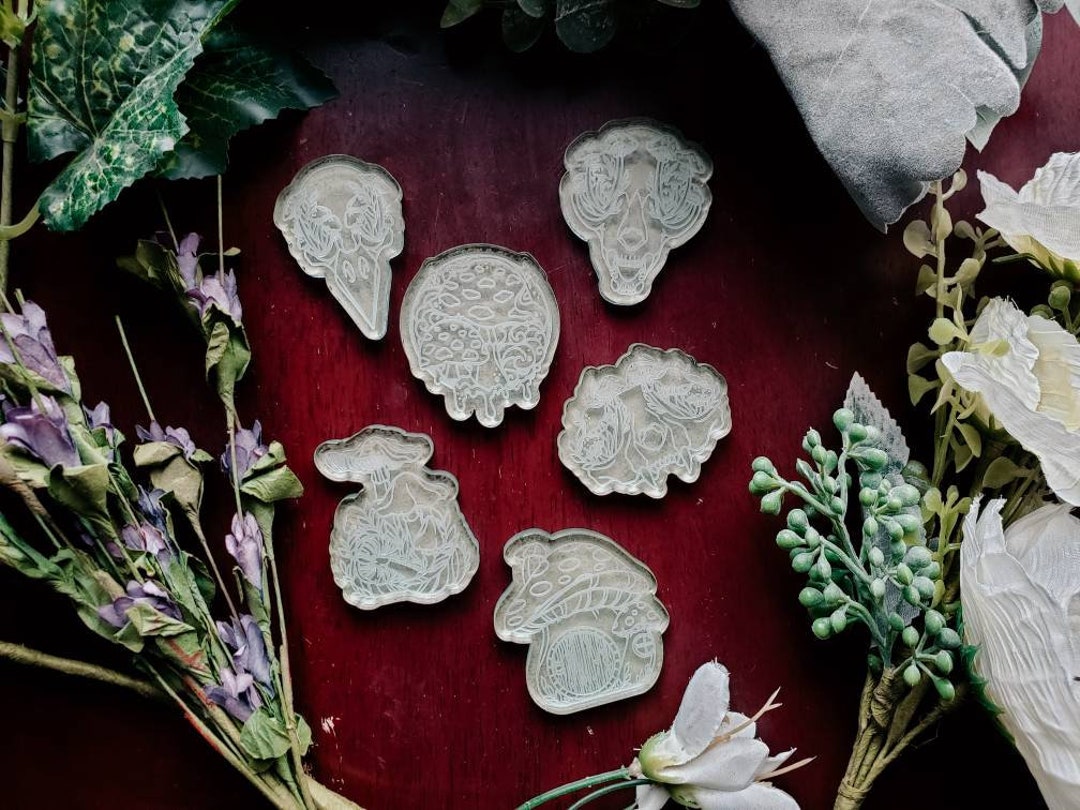 Cottage Gore Designs Pop Socket Phone Grip Molds Drippy - Etsy