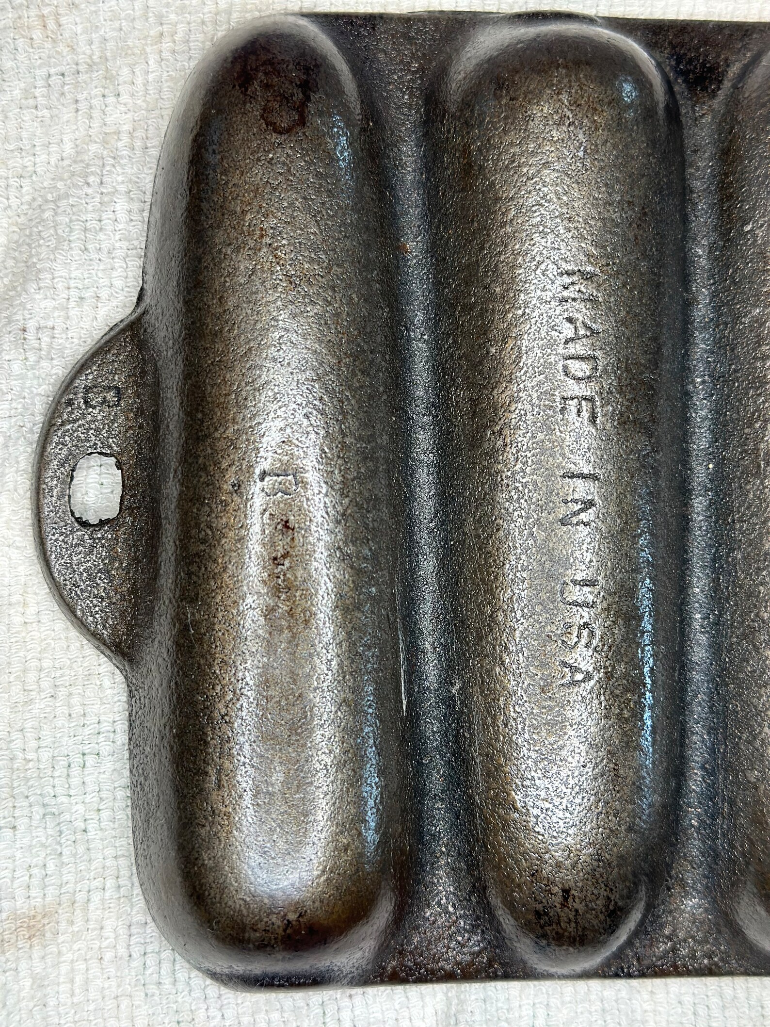 Antique Cast Iron Corn Bread Mold - Etsy UK