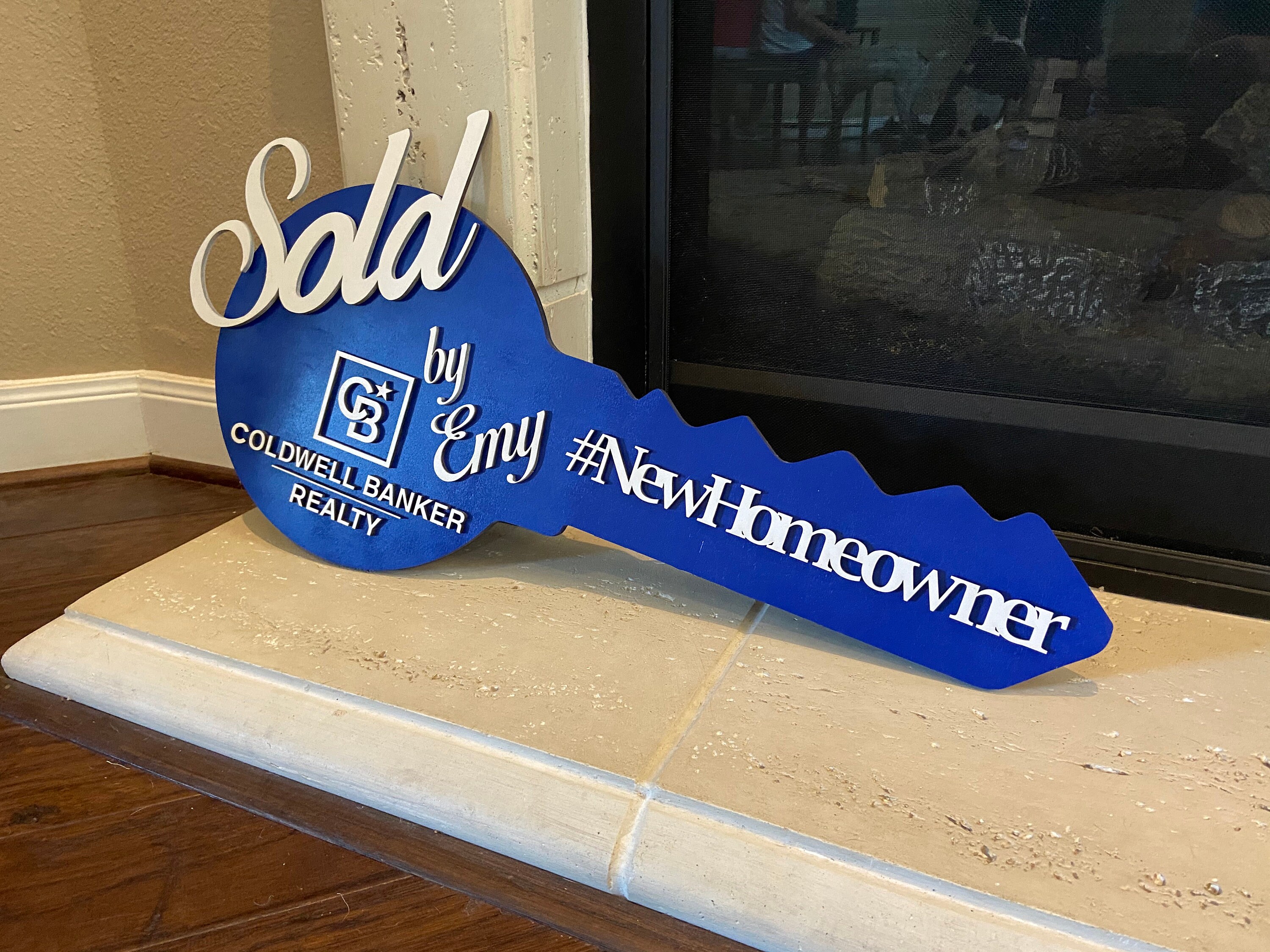 Realtor Sold Key Sign Key Shape Sold Sign Realtor Key Photo - Etsy Canada