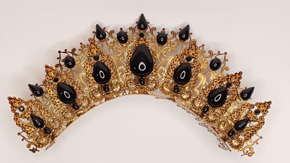 TIARA CLASSIC - Etsy