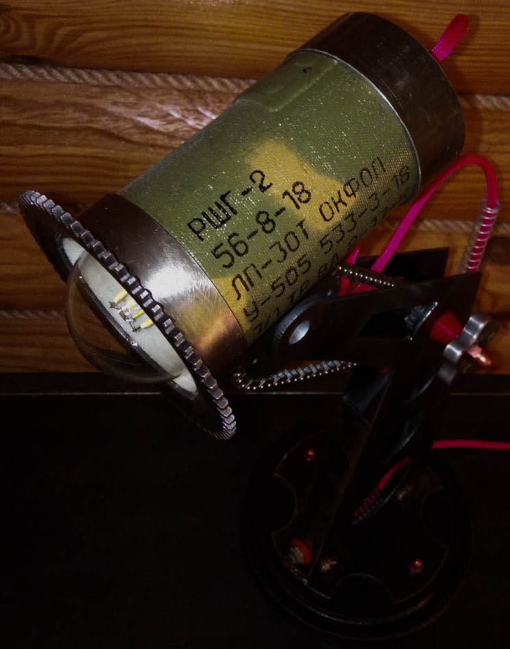 Military Army Militarist Style Table Lamp / War Steampunk Loft ...