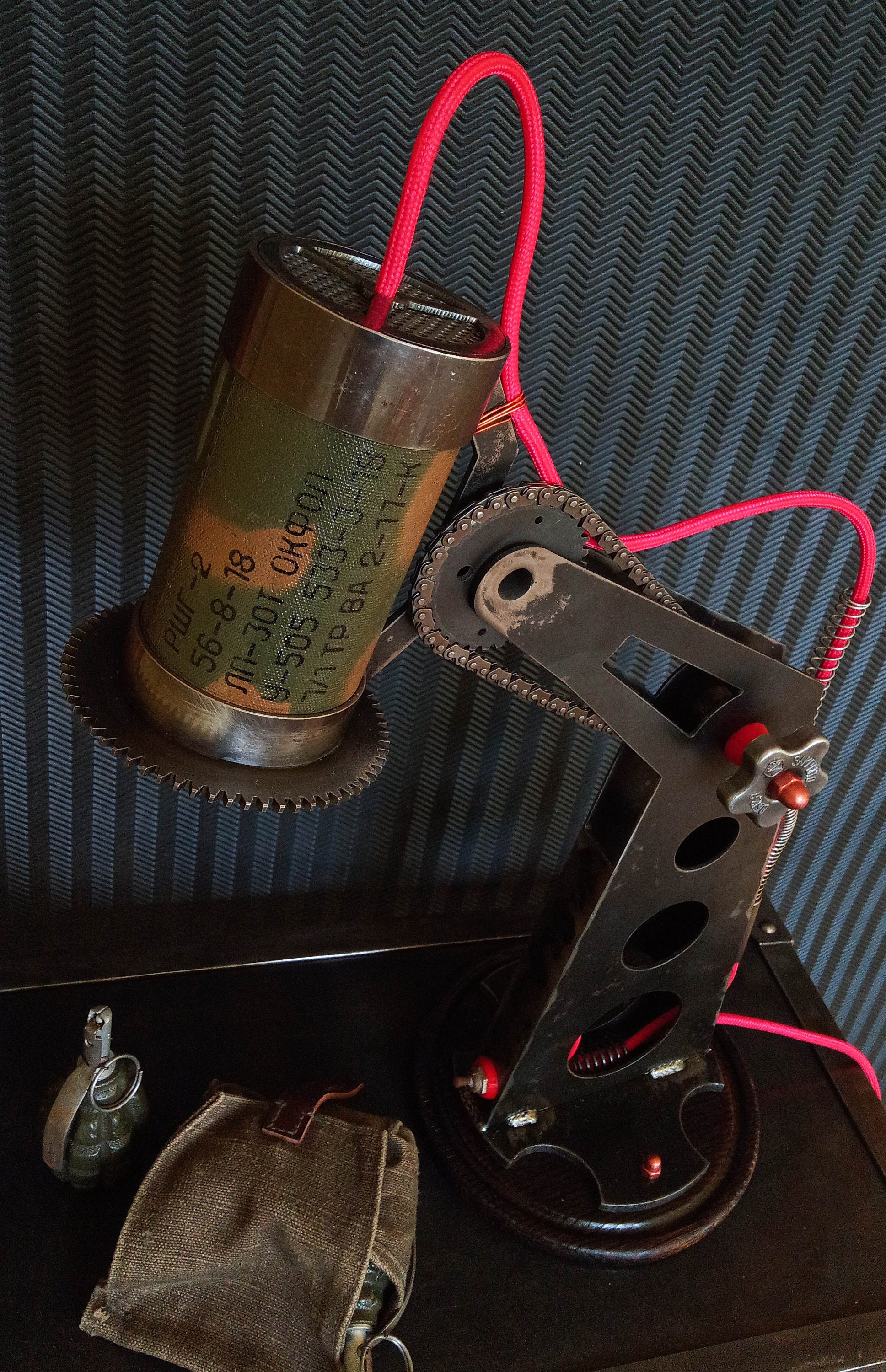 Military Army Militarist Style Table Lamp / War Steampunk Loft ...