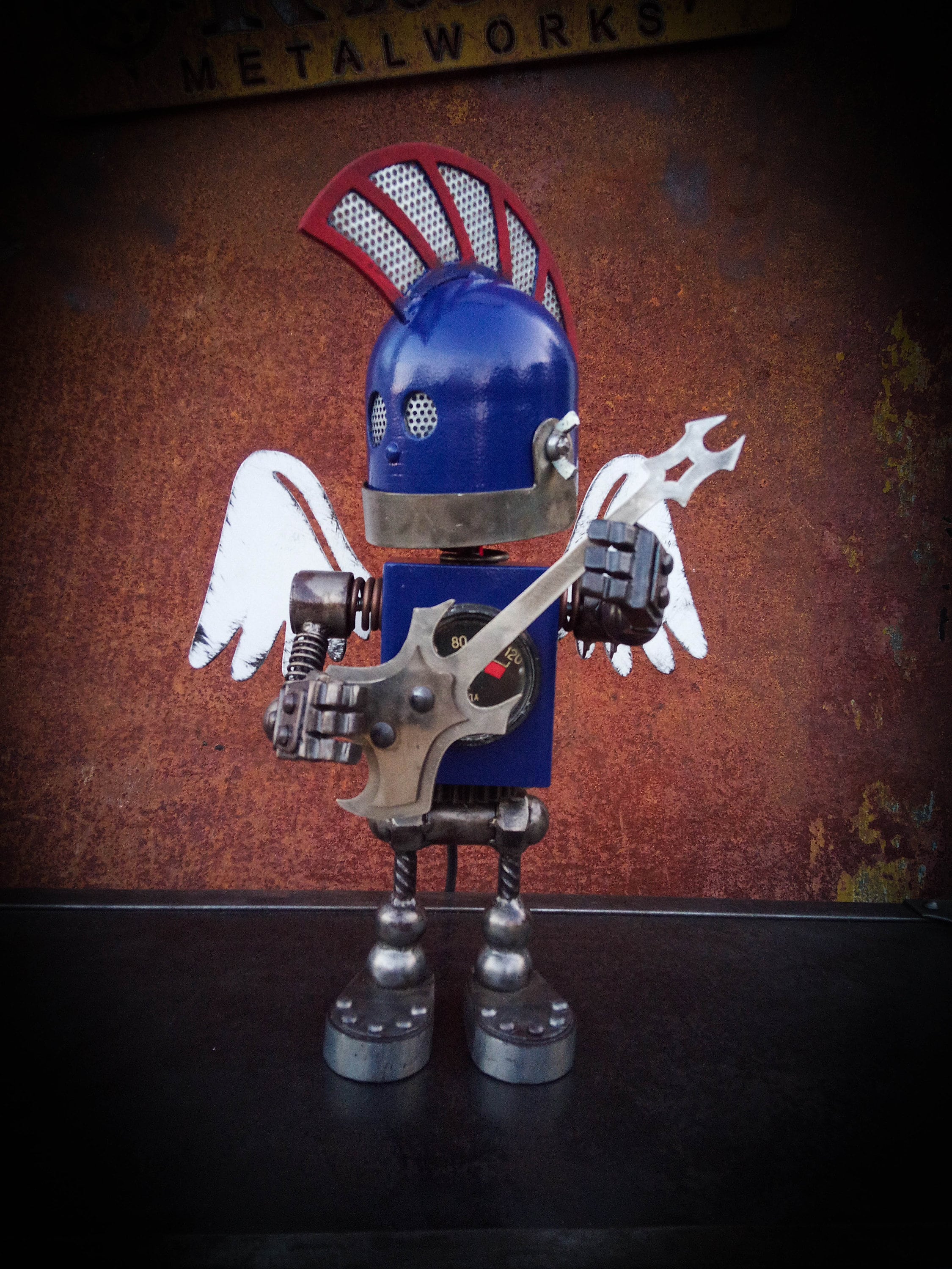 Robot Metal Sculpture Table Lamp / Cute Little Robot Figure Heavy Metal ...