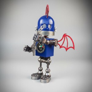 Robot Metal Sculpture Table Lamp / Cute Little Robot Figure Heavy Metal ...