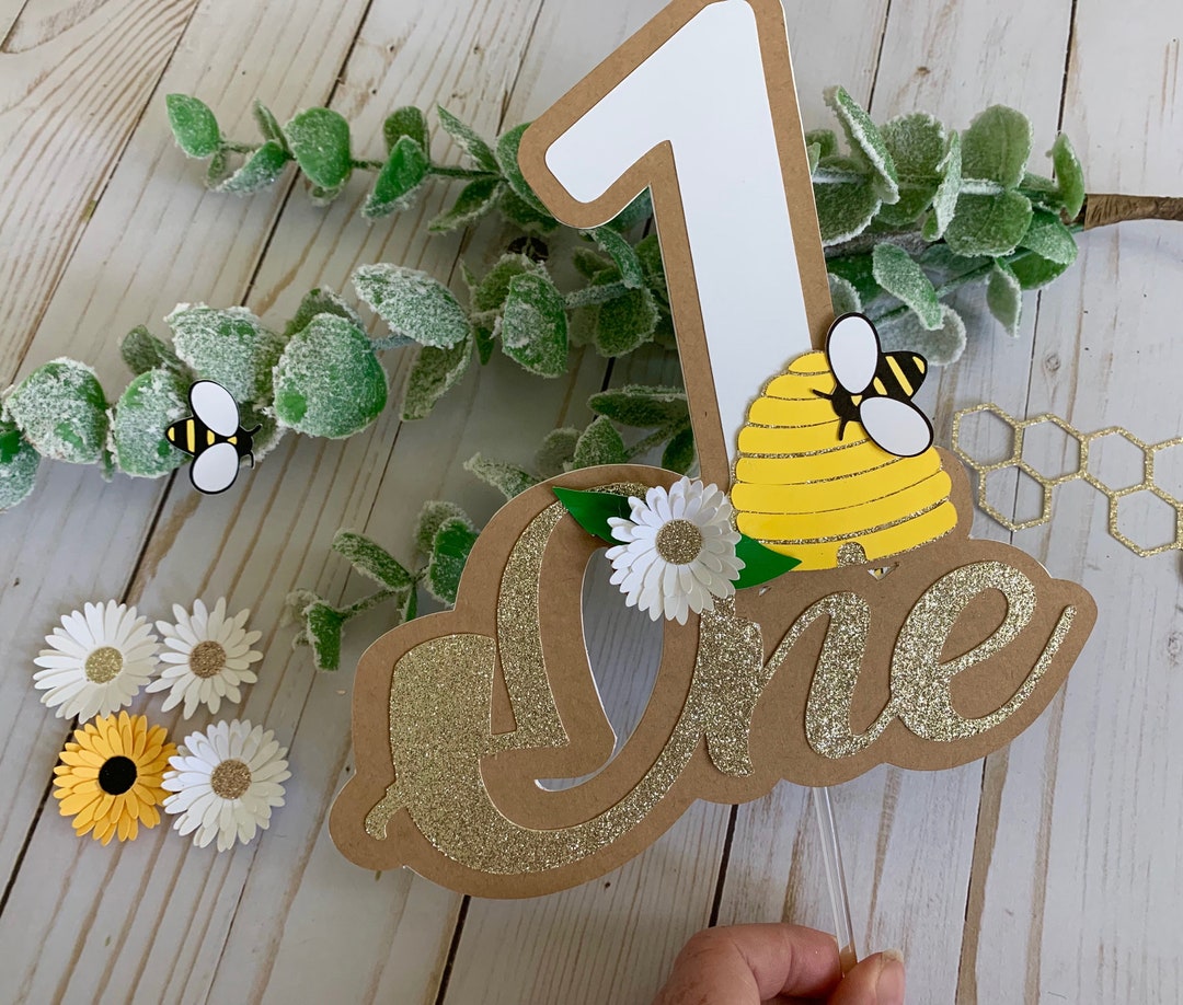 Bee Cake Topper / Bee Theme / What Will It Bee / Mama to Bee / Bee ...