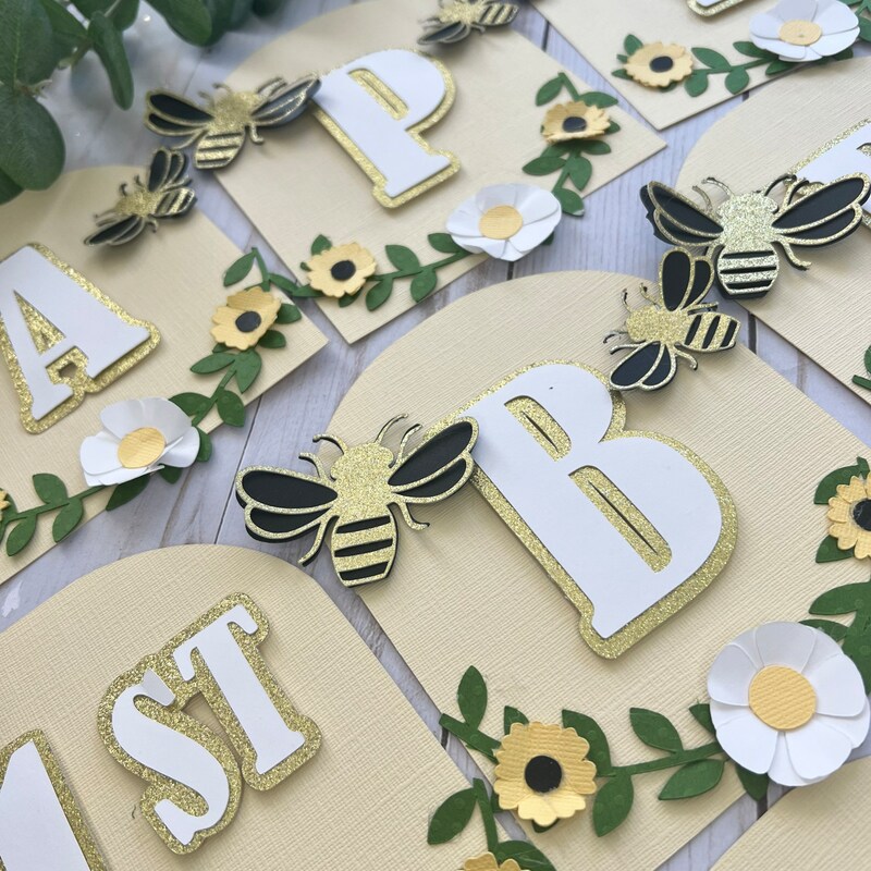 Bee Garland - Etsy