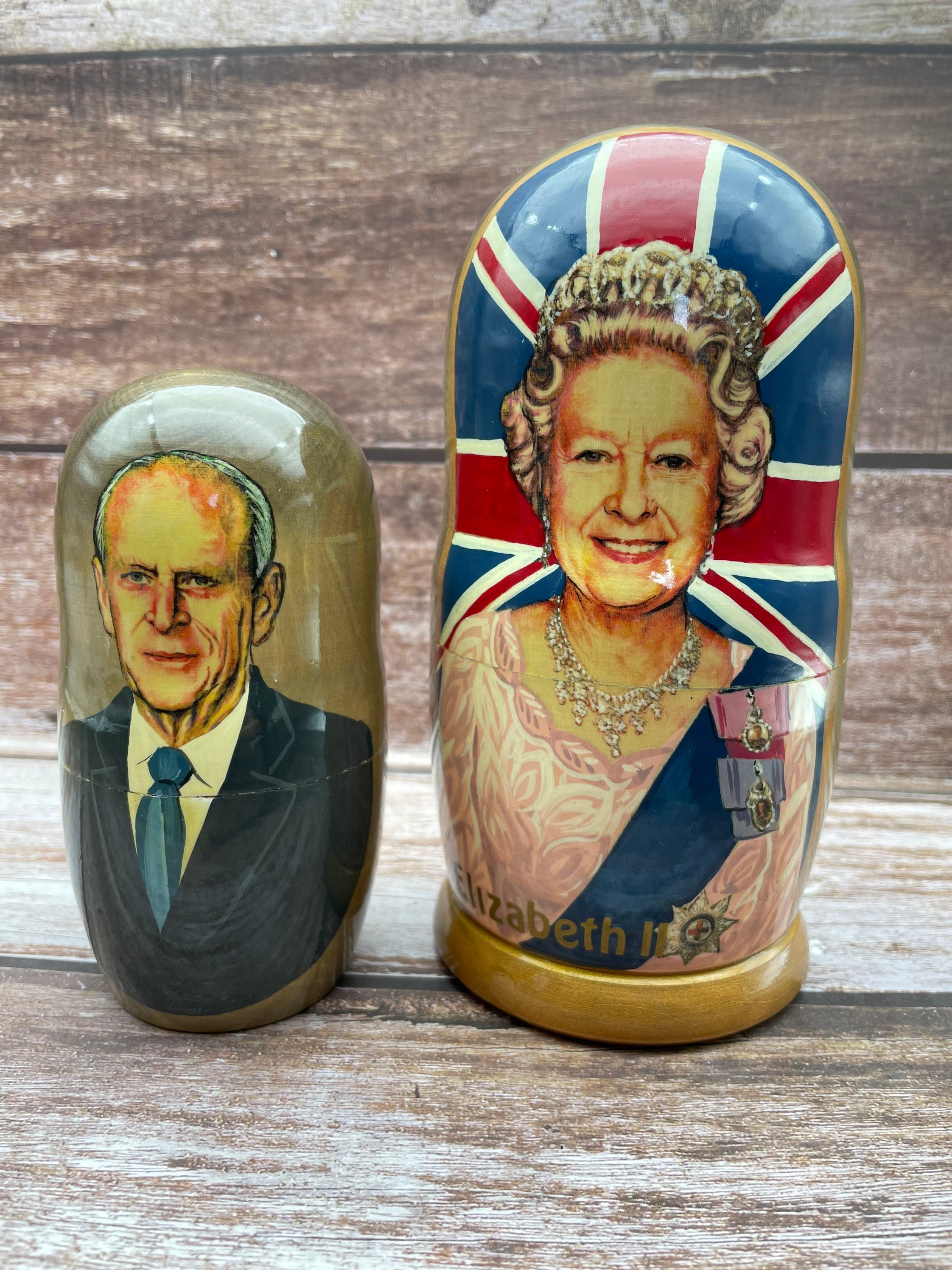 British Royal Family Queen Elizabeth Nesting Dolls Stacking Doll Set ...