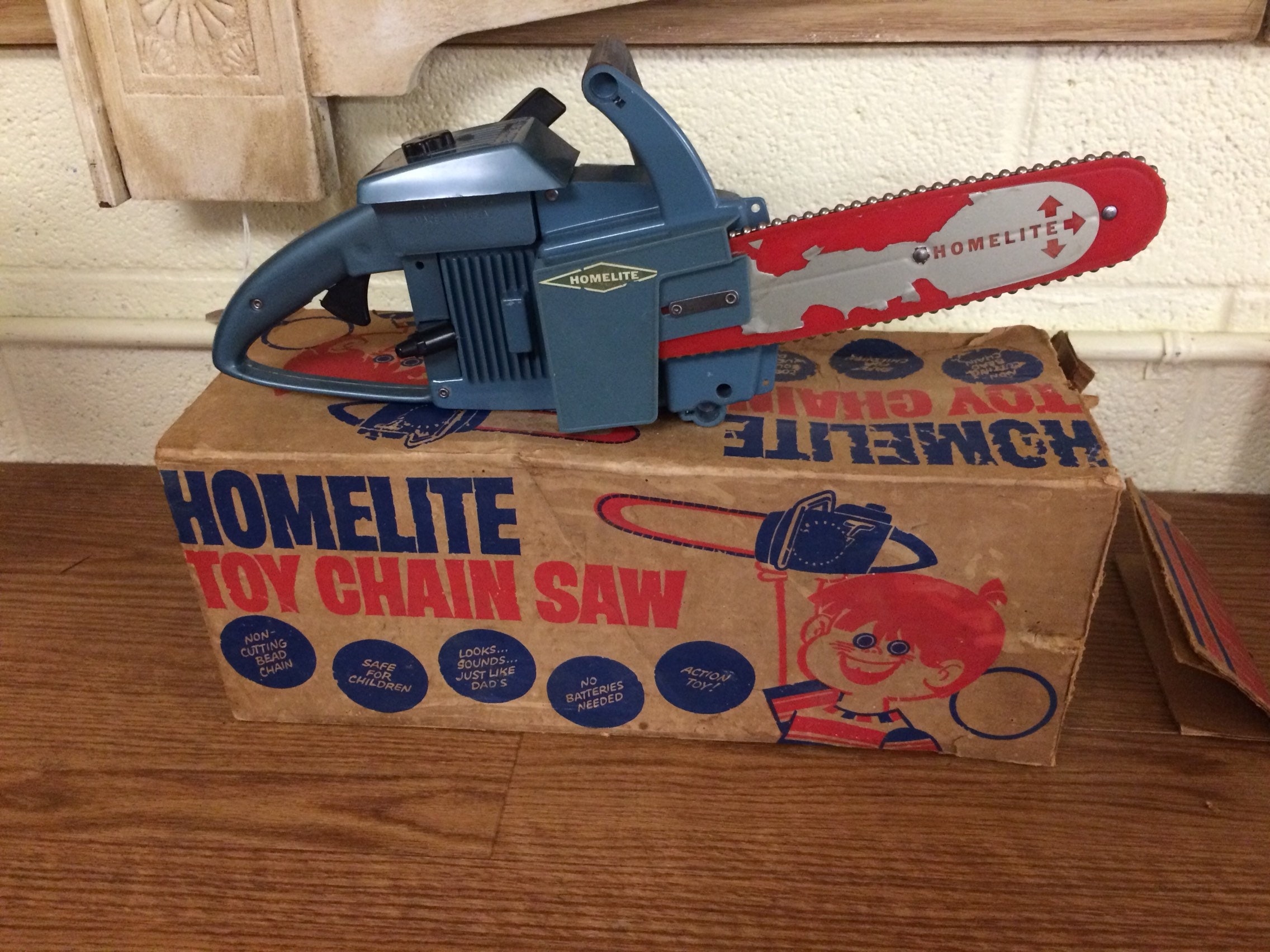 Old Homelite Chainsaws