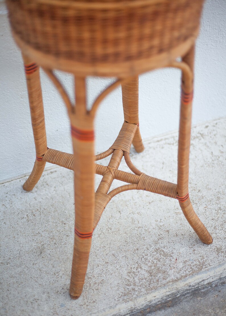 Rattan and Scoubidou Son Worker, Rattan Seamstress, Wicker, Standing ...