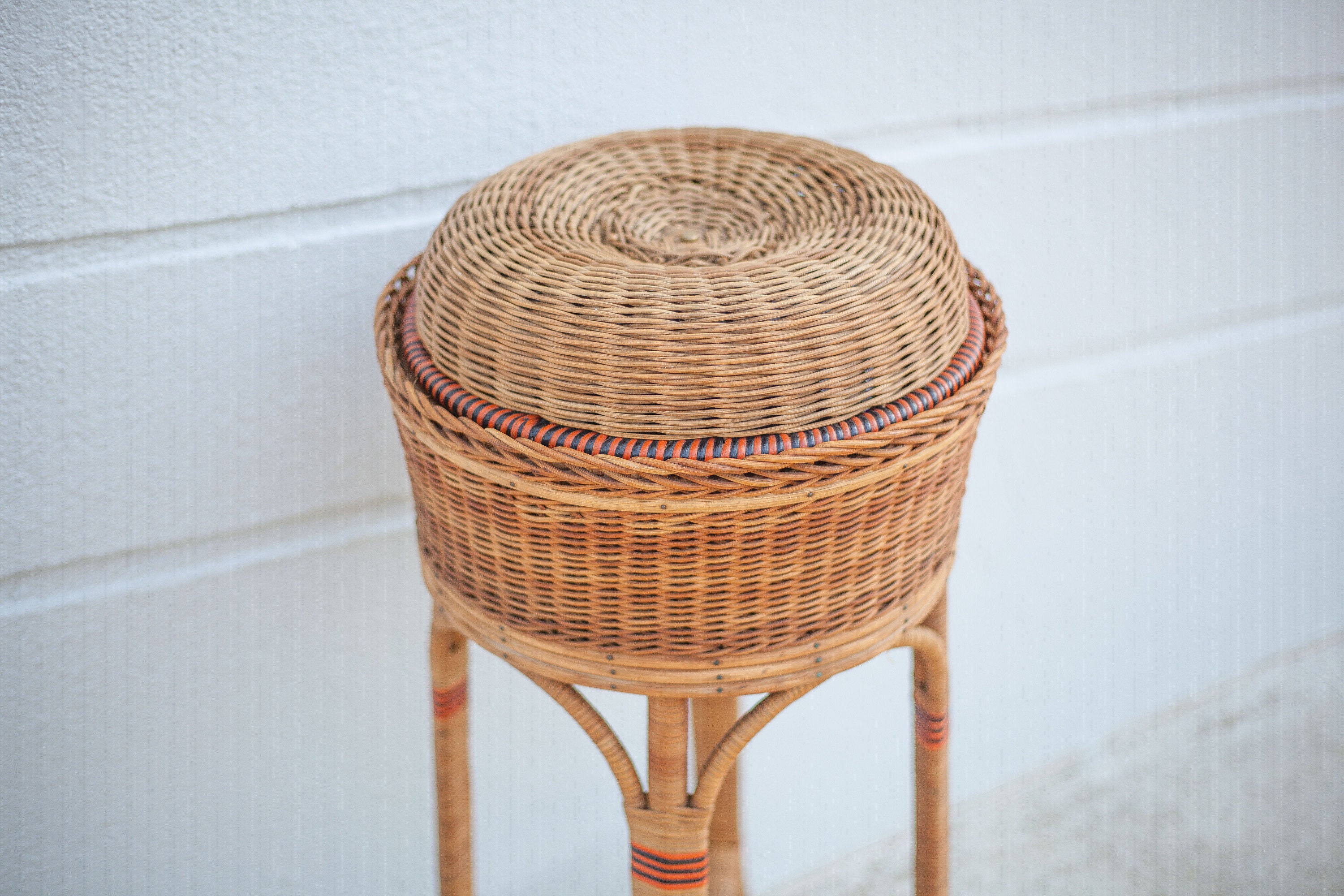 Rattan and Scoubidou Son Worker, Rattan Seamstress, Wicker, Standing ...