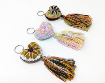 Corazon/heart Embroidered Keychain - Etsy