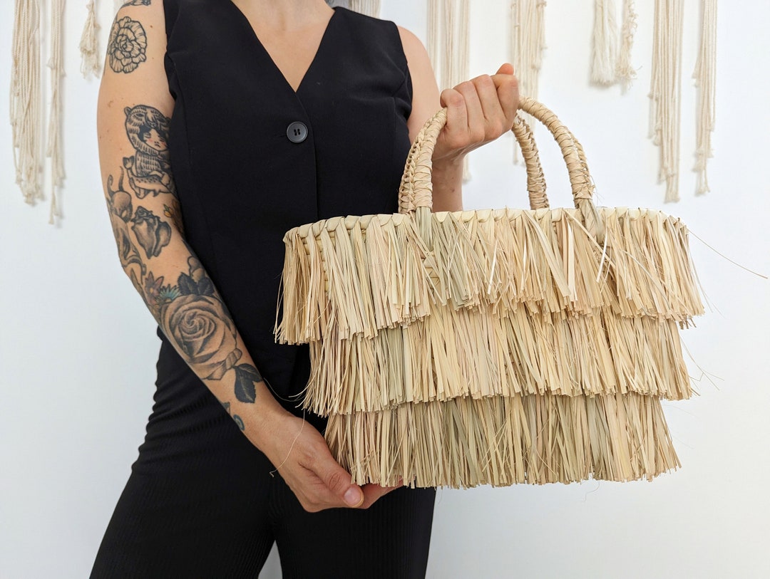 Rectangular Straw Beach Basket With Fringes / Market Straw Bag ...