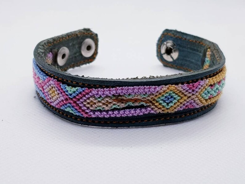 Handmade Mexican leather friendship bracelet / Traditional | Etsy